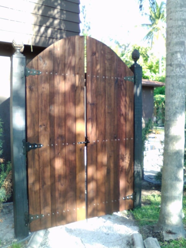 strong wooden gate - Broward County Fence & Pergola